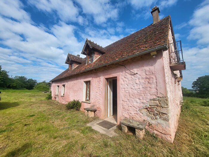 Maison 4 pièces à vendre à Saint-Caprais