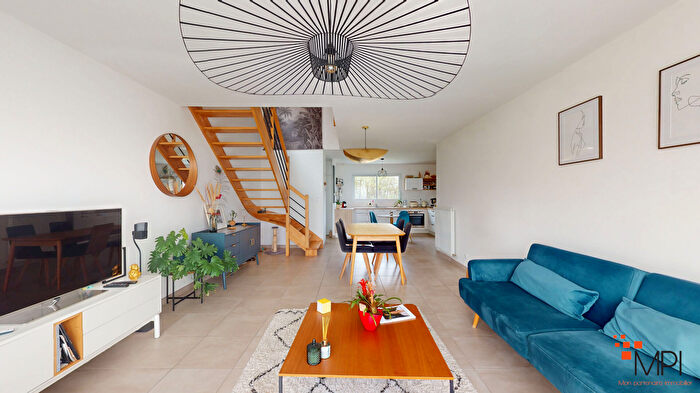 Maison à vendre - Cintré - 6 pièces - 4 chambres