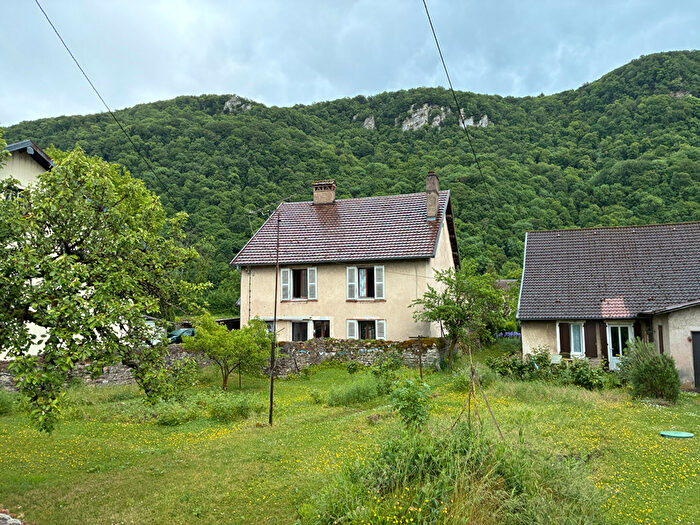 Maison 7 pièces à vendre à Deluz