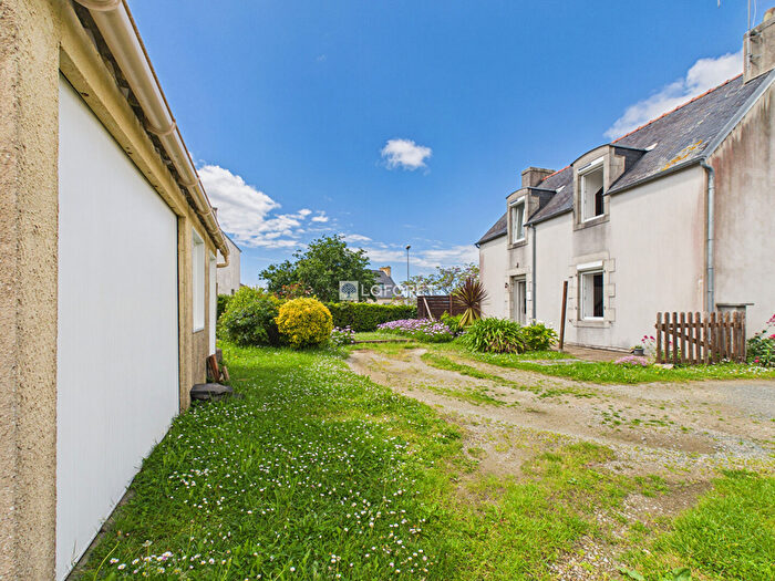Maison à vendre - Plonéour-Lanvern - 2 pièces - 1 chambre