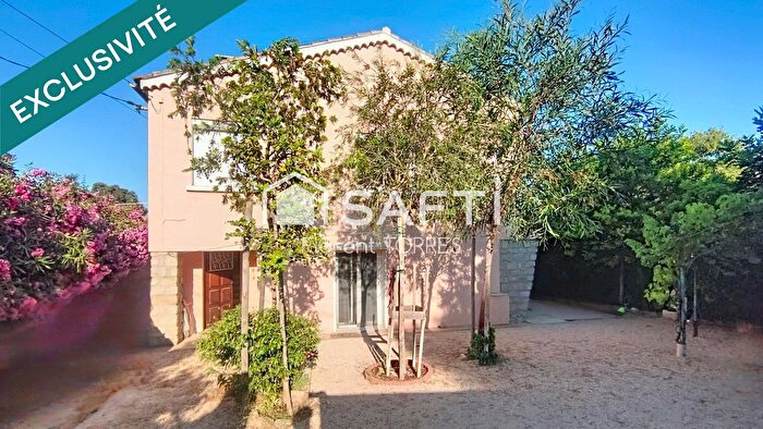 Maison à vendre - La Seyne-sur-Mer, Ouest - 6 pièces - 4 chambres