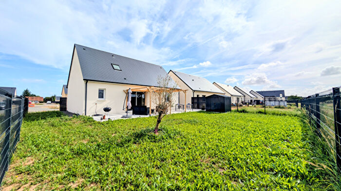 Athée-sur-Cher : Maison 4 pièces à vendre
