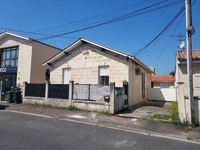 Gravières-Gravette-Beaulieu-Lagrue-Plaisance, Cenon : Appartement 2 pièces à louer
