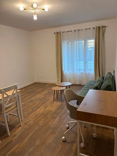 Appartement 1 pièce à Zone Périphérique, Corte, à louer