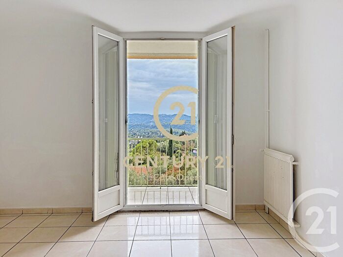 Appartement 3 pièces à vendre - Grasse, Saint-Jacques