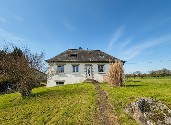 Maison 4 pièces à vendre à Contest