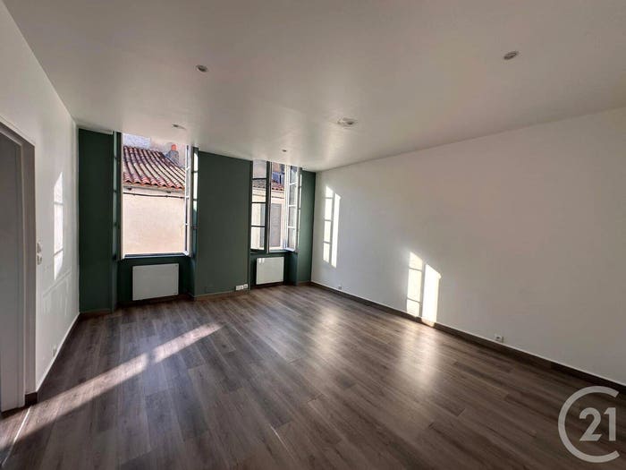 Appartement 4 pièces à La Rochelle, à louer