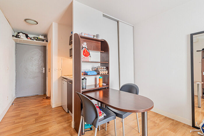 Appartement à vendre - Marseille e , Saint-Lazare - 1 pièce