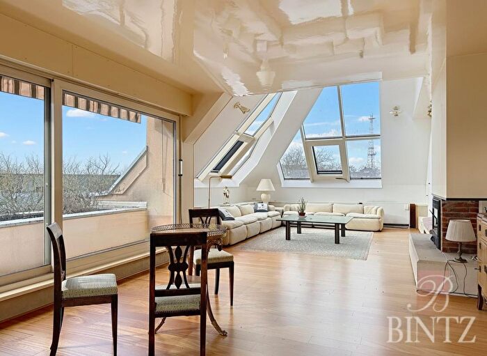 Appartement à vendre - Strasbourg, Wacken - 5 pièces - 2 chambres