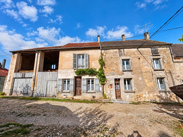 Lizy-sur-Ourcq - Maison 7 pièces à vendre