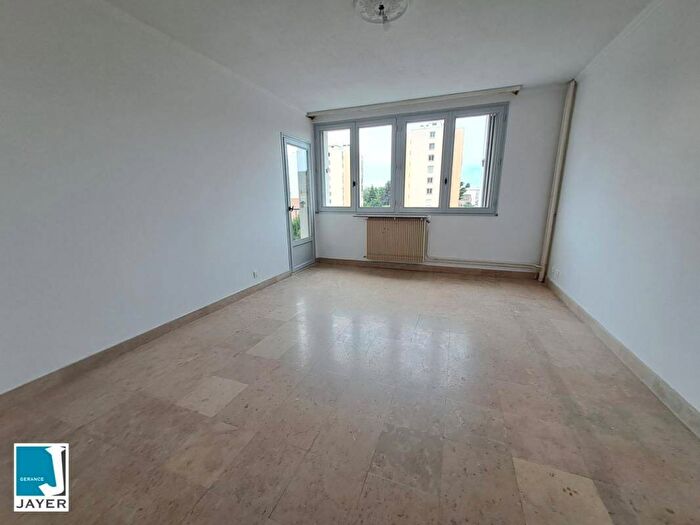 Appartement 3 pièces à Laennec, Chalon-sur-Saône, à louer