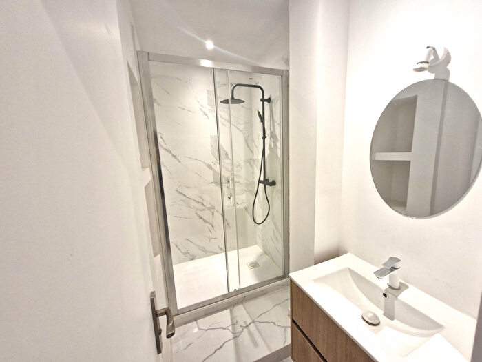 Appartement à vendre - Solliès-Pont - 2 pièces - 1 chambre