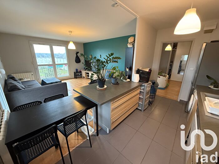 Appartement à vendre - Compiègne, Royallieu, Village - 3 pièces - 2 chambres