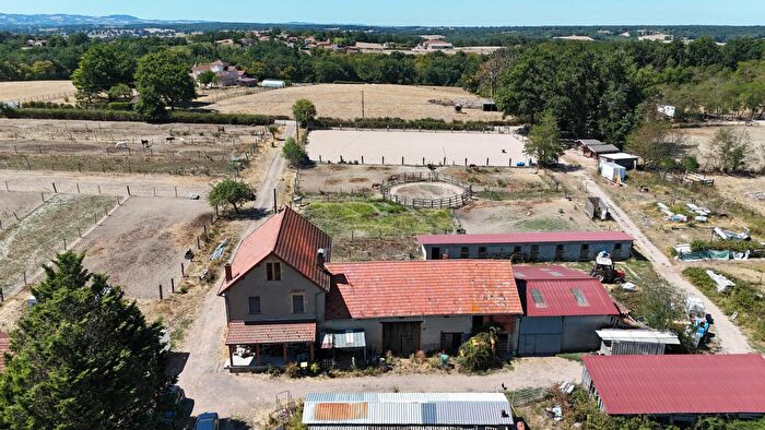 Maison 4 pièces à vendre à Noailly