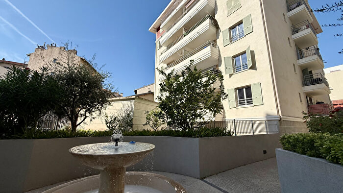 Appartement à vendre - Nice, Riquier - 2 pièces - 1 chambre
