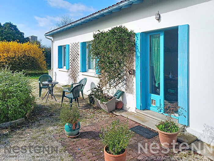 Maison à vendre - Corme-Écluse - 5 pièces - 3 chambres