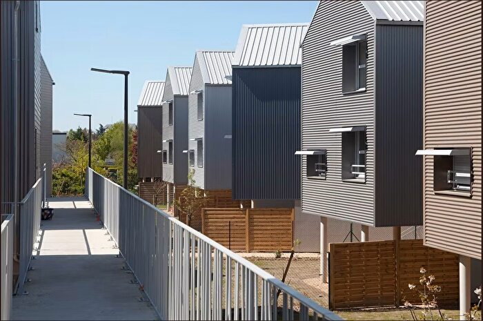 Appartement à louer - Saint-Pierre-des-Corps, Vieux Saint-Pierre - 3 pièces - 2 chambres