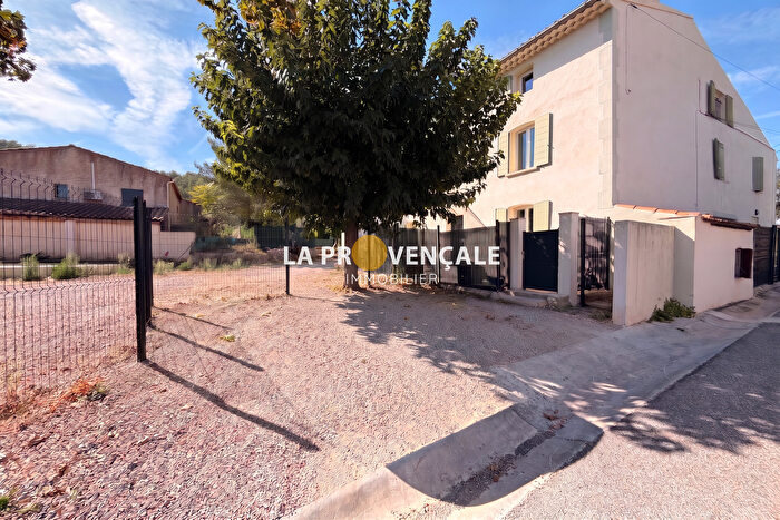 Appartement 4 pièces à vendre - La Destrousse