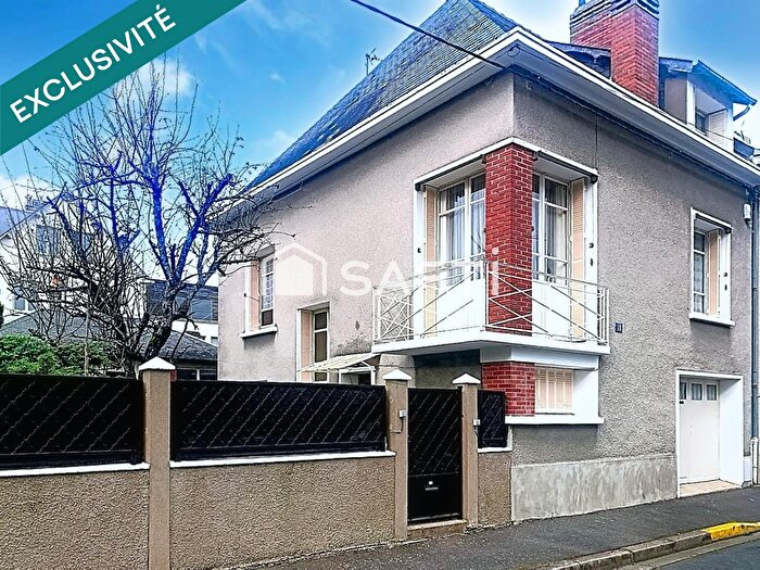 Maison à vendre - Saint-Pierre-des-Corps, Centre-ville, Gare - 7 pièces - 5 chambres