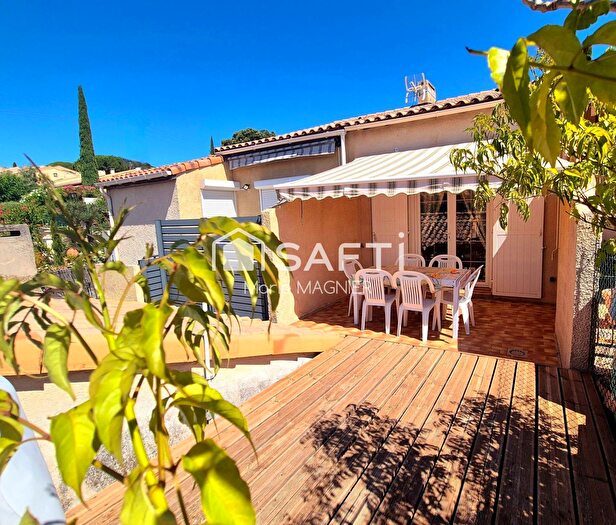 Maison à vendre - Bormes-les-Mimosas, Haut-Para, Pas de Courtin, Manjastre - 2 pièces - 1 chambre