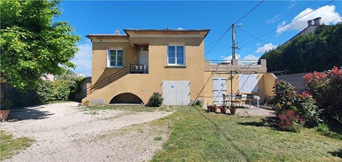 Maison à louer - Valréas - 4 pièces - 3 chambres