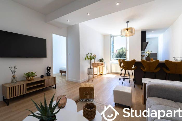 Centre Ville, La Rochelle : Appartement 1 pièce à louer