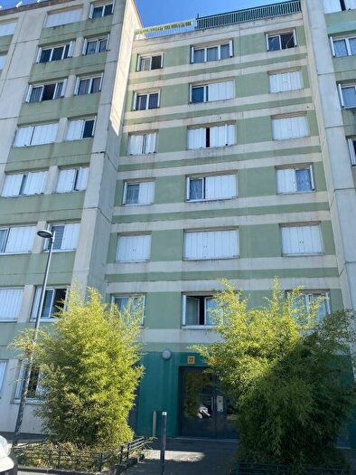 Appartement 4 pièces à louer à Cité Rose-Zone A, Canteleu