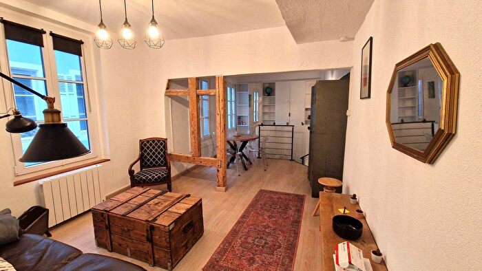 Appartement à louer - Gare Centre, Strasbourg - 3 pièces - 2 chambres