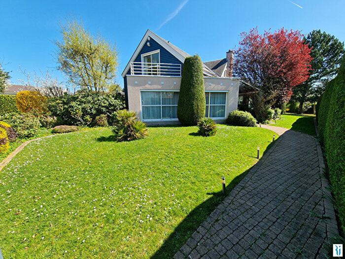 Maison à vendre - Bois-Guillaume, Portes de la Forêt, Rouges Terres - 7 pièces - 5 chambres