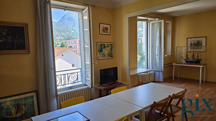 Grenoble, Ile Verte : Appartement 3 pièces à vendre