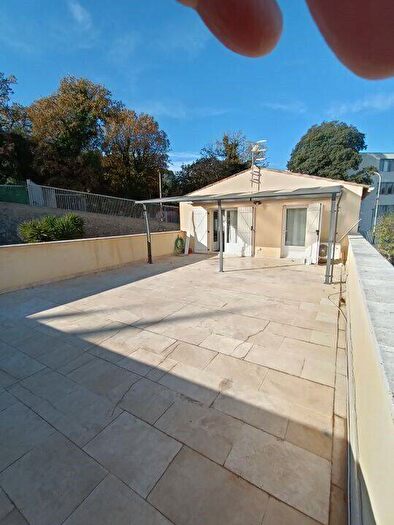 Saint Mathieu, Grasse : Appartement 2 pièces à louer