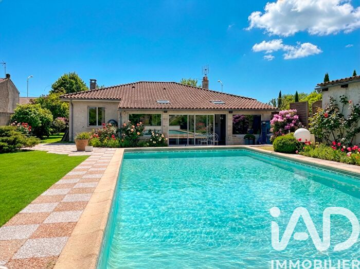 Maison à vendre - Clavette - 7 pièces - 3 chambres