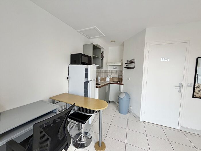 Amiens, Saint-Honoré, Jeanne d'Arc : Appartement 1 pièce à vendre