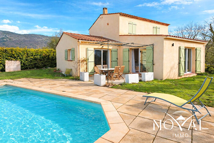 Maison à vendre - Saint-Vallier-de-Thiey - 5 pièces - 4 chambres