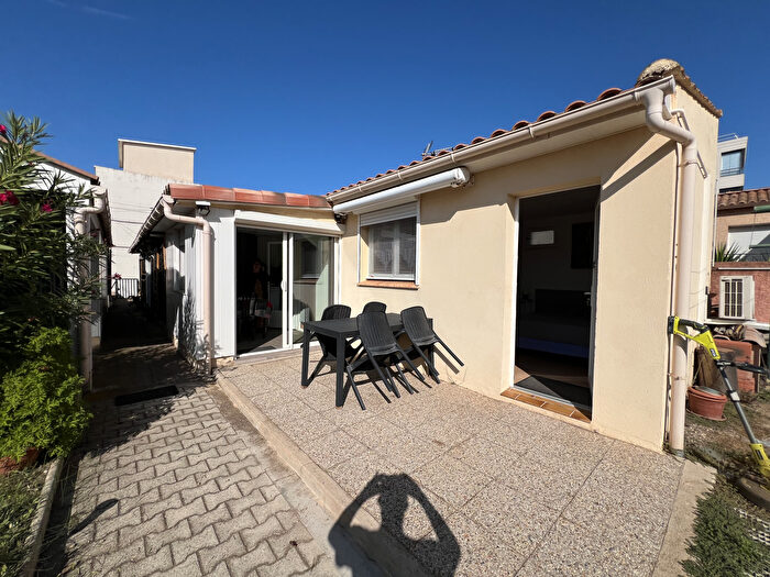 Maison à vendre - Valras-Plage, Centre-ville, Port, Pêcheurs - 4 pièces - 2 chambres