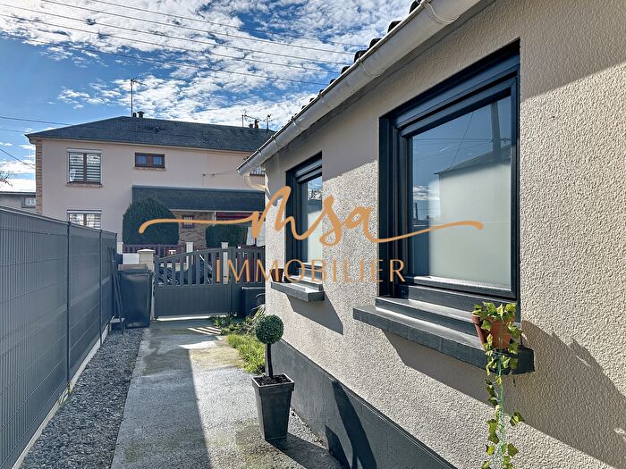 Maisons à vendre et appartements à louer - 3