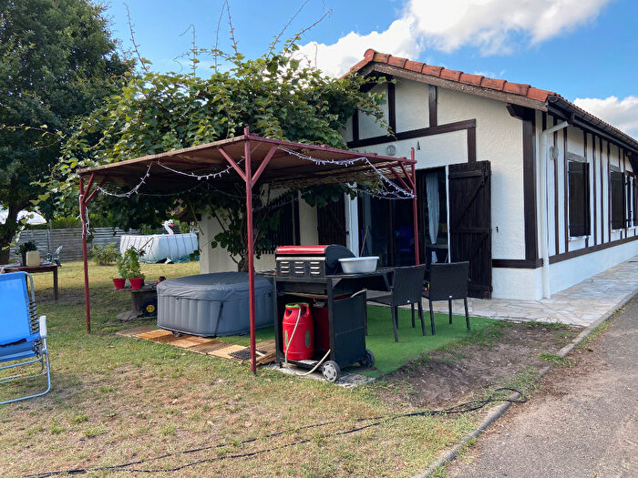 Maison 4 pièces à vendre à Tosse