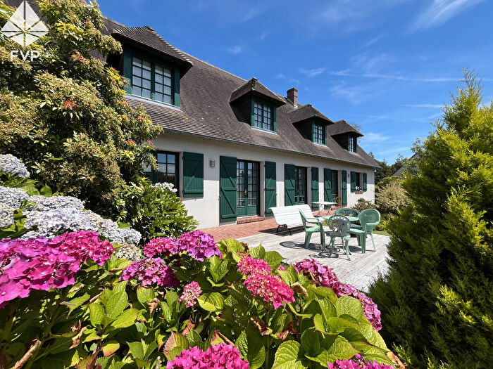 Maison 7 pièces à Angerville-la-Martel, à vendre