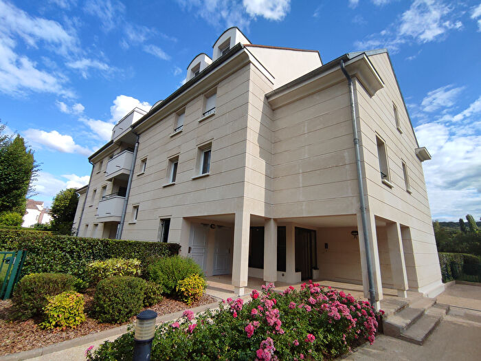 Gif-sur-Yvette, Centre-ville, Mérantaise - Appartement 4 pièces à louer