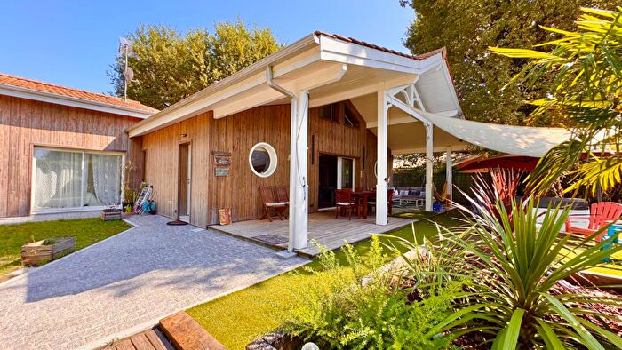 Maison à vendre - Lège-Cap-Ferret - 6 pièces - 5 chambres