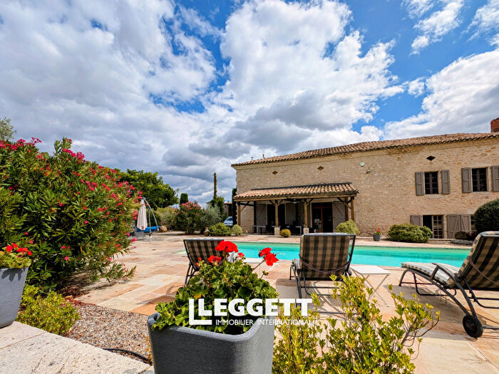 Maison à vendre - Cahuzac-sur-Vère - 13 pièces - 5 chambres