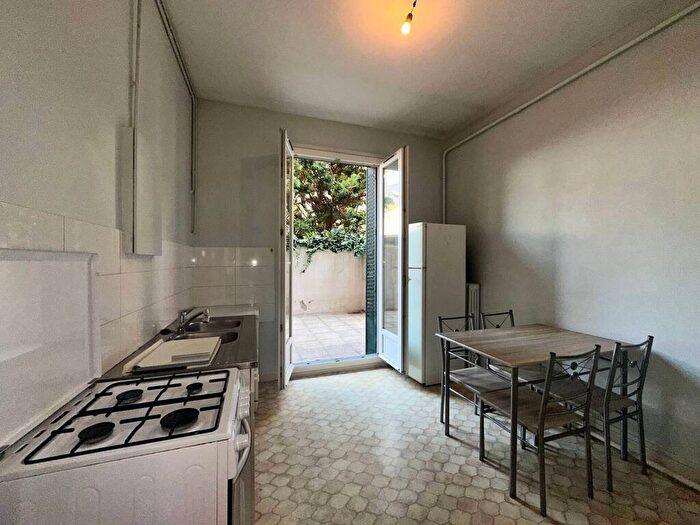 Appartement à louer - Grenoble, Notre-Dame, Mutualité - 2 pièces - 1 chambre
