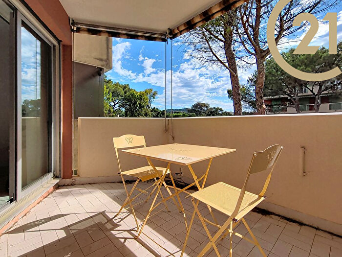 Appartement 2 pièces à vendre - Saint-Raphaël
