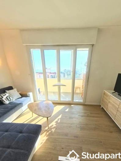 Centre Ville Sud Ouest, Grasse : Appartement 1 pièce à louer