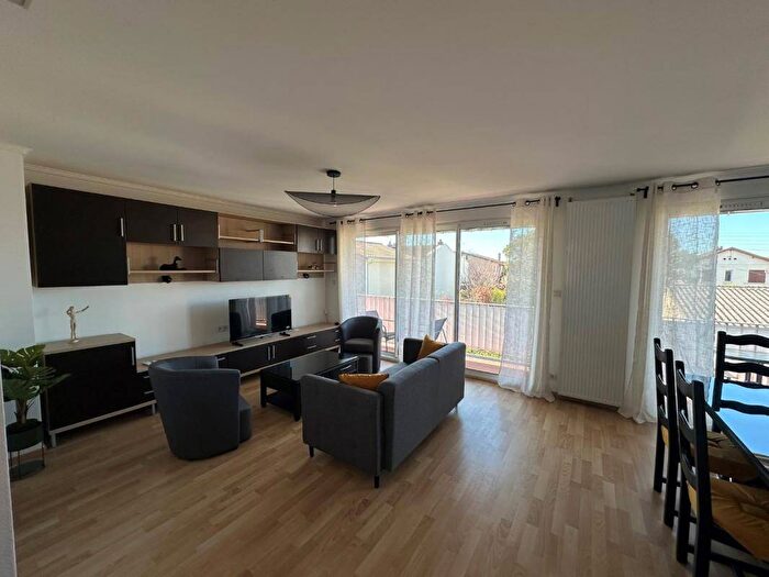 Appartement à louer - Croix-daurade, Toulouse - 3 pièces - 2 chambres