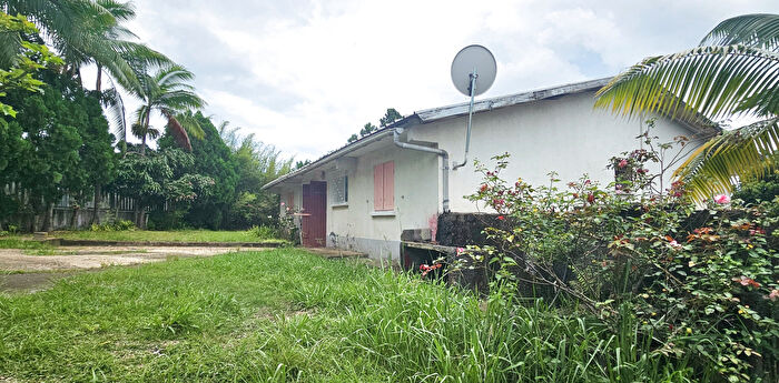 Maison à vendre - Saint-Paul, Le Guillaume - 4 pièces - 3 chambres