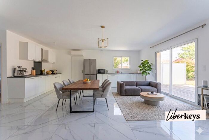 Maison 5 pièces à vendre à Canéjan