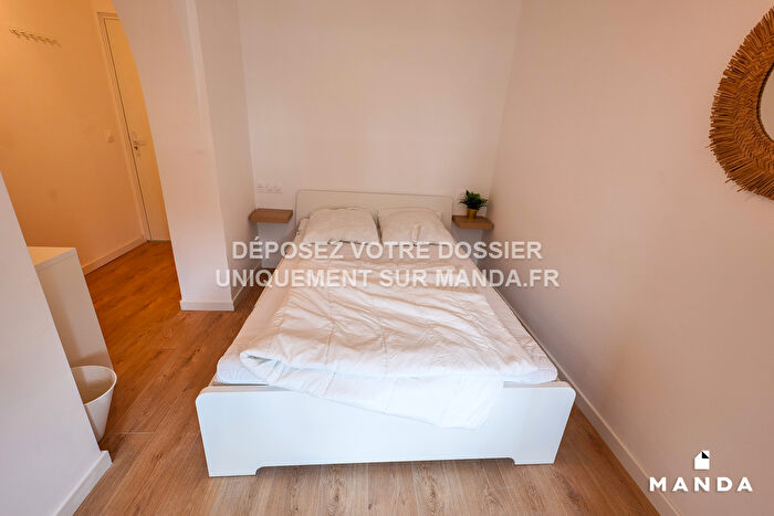 Appartement à louer - Hellemmes-Lille, Hellemmes, Barrière - 7 pièces - 6 chambres