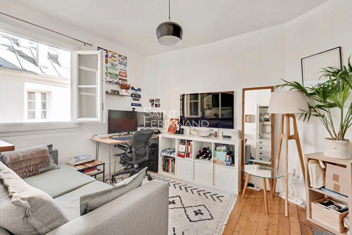 Appartement à vendre - Paris e , Batignolles, Cardinet - 2 pièces - 1 chambre