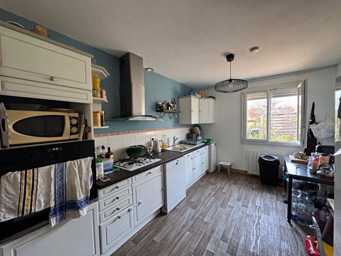 Maison à louer - Fargeas-Morpienas, Panazol - 4 pièces - 3 chambres